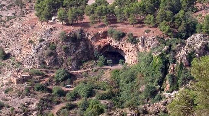 إنسان تافوغالت : أقدم أثر للإنسان في إفريقيا شرق المملكة المغربية ...